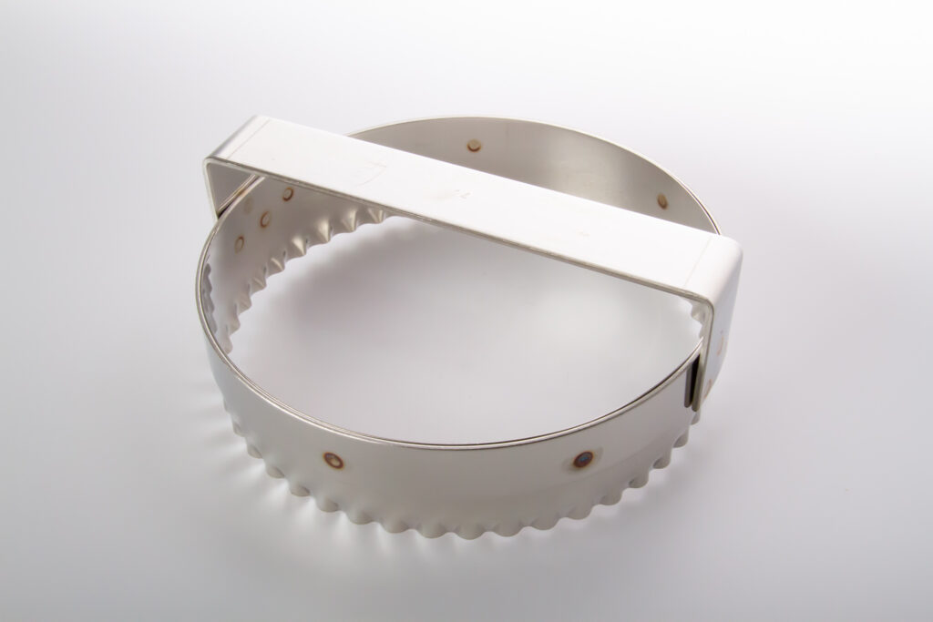 Bar Handle Cutters Heavy Duty | Fluted 14cm - Creeds Direct