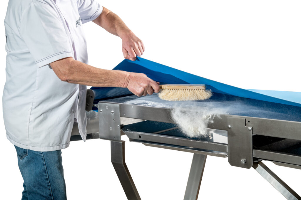 Ferneto LMI automatic industrial pastry sheeter - Order Now | CD