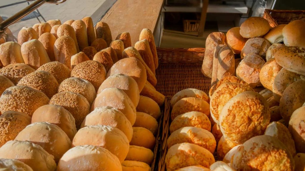 Types of Commercial Bakery Ovens and Their Uses | Creeds Direct